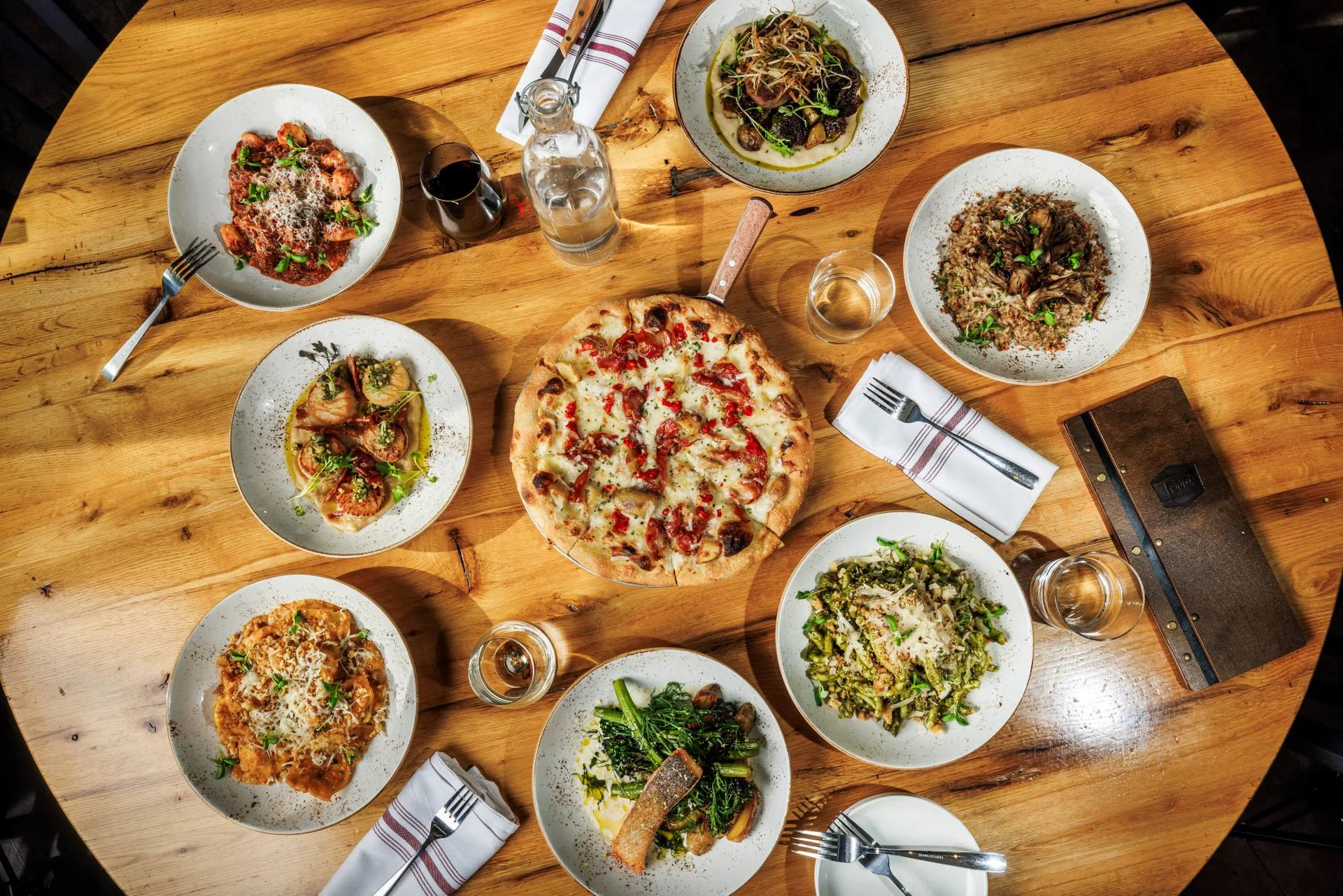 Grand Rapids, MI - Casamara Fora