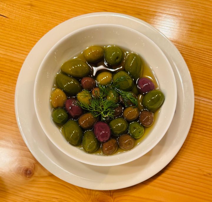Eight Acres Kitchen & Bar | Toast