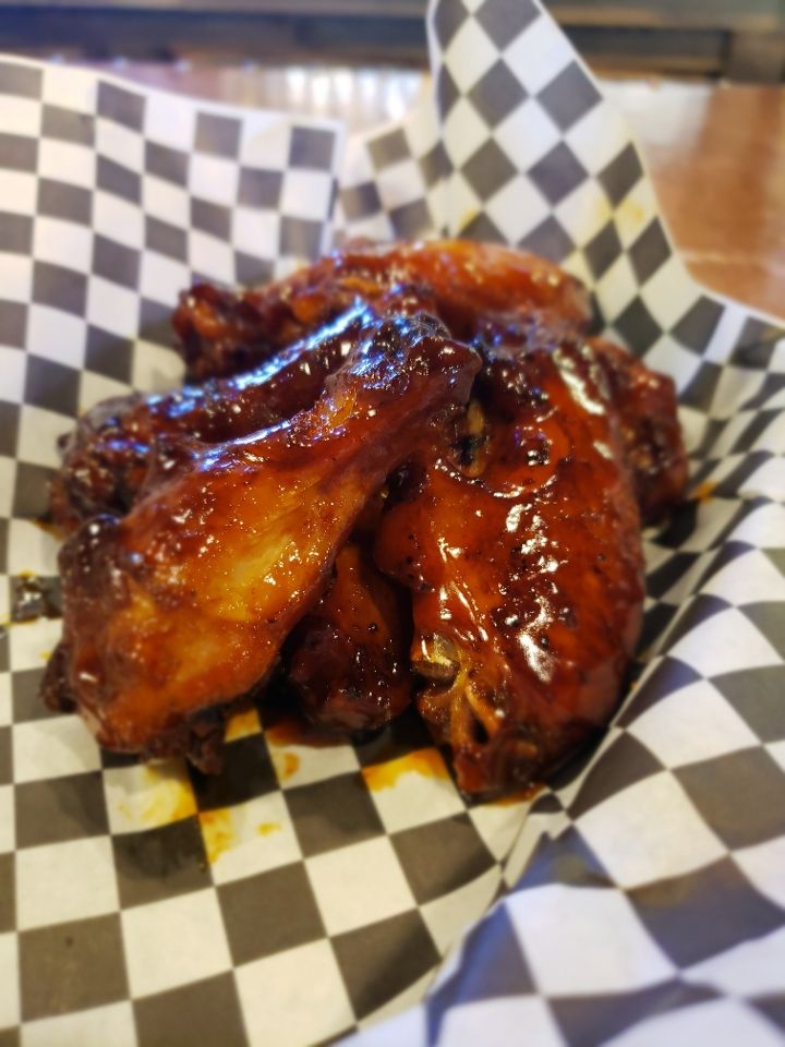 Big Daddy's BBQ 4903 West Overland Road - Boise - 24 Bone-in Wings