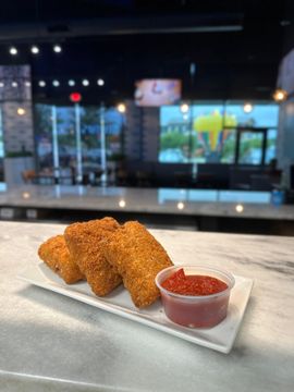 Wings Over Gun Barrel City NEW LLC - Bread Pudding