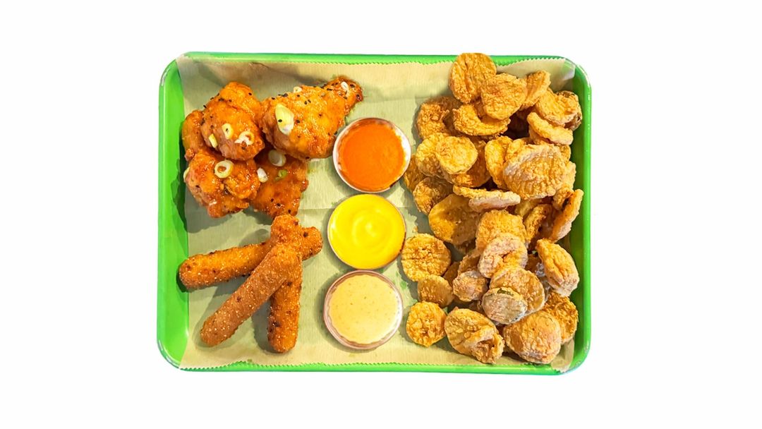 7149 Austin Street NY, Forest Hills [9] - Bar Popcorn Chicken