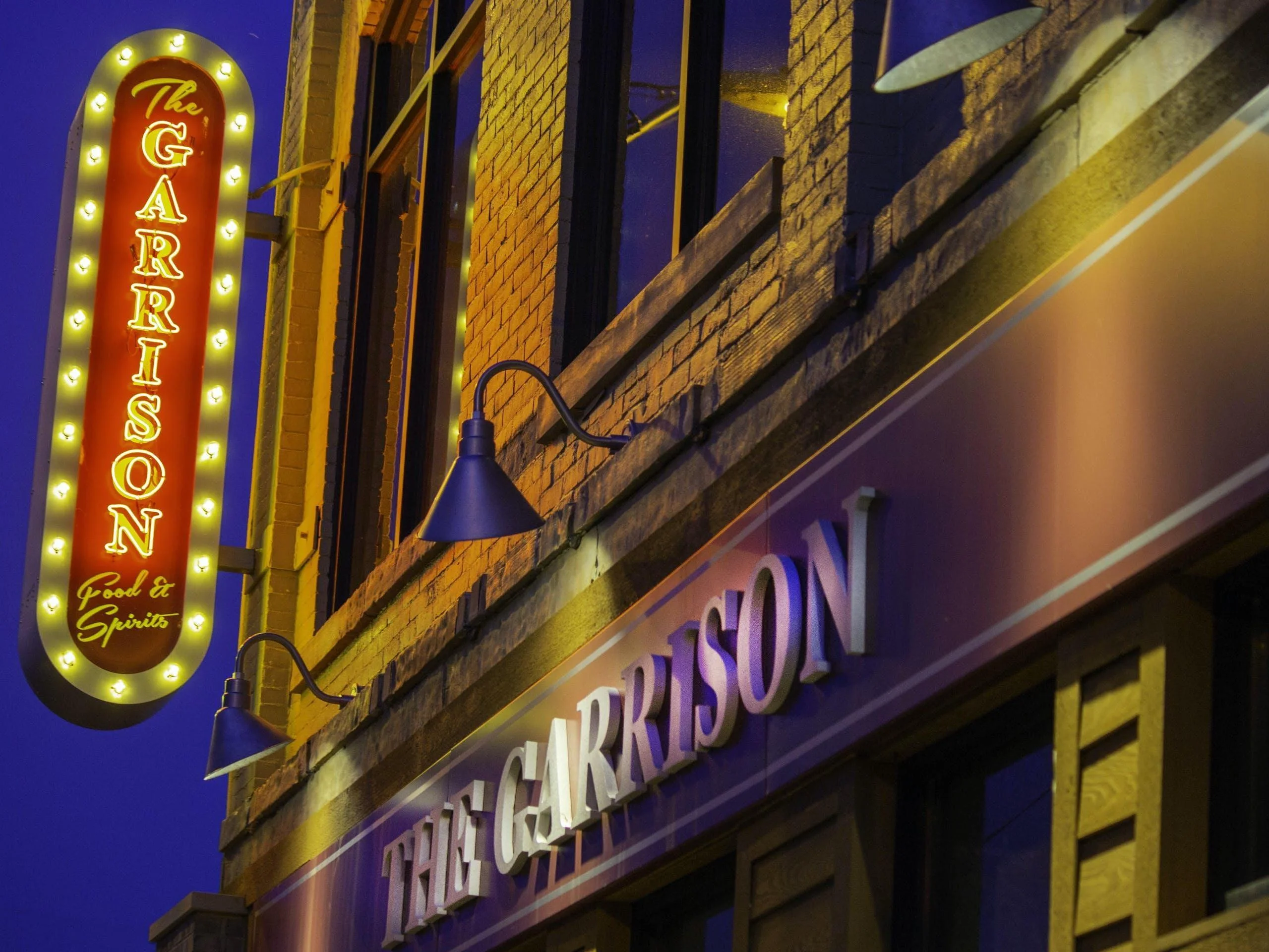 The Garrison - (s) Garrison Chicken Wings