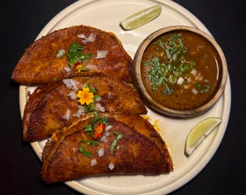 1438 West Chicago Avenue - Skillet