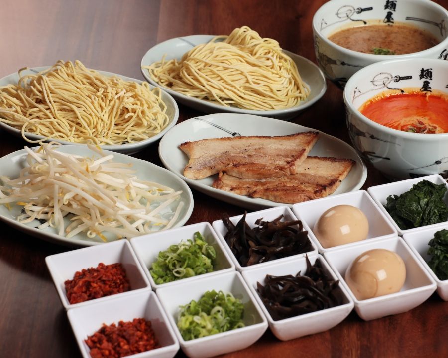 Menya Musashi Tsukemen & Ramen Issaquah - TONKATSU BENTO BOX