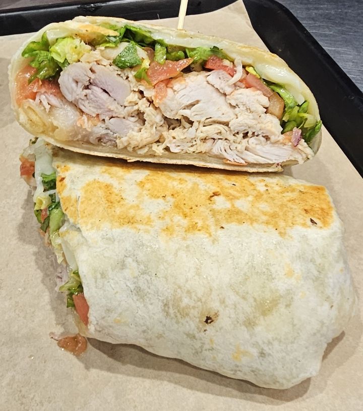 Smoked Chicken Wrap | I Smell Bacon