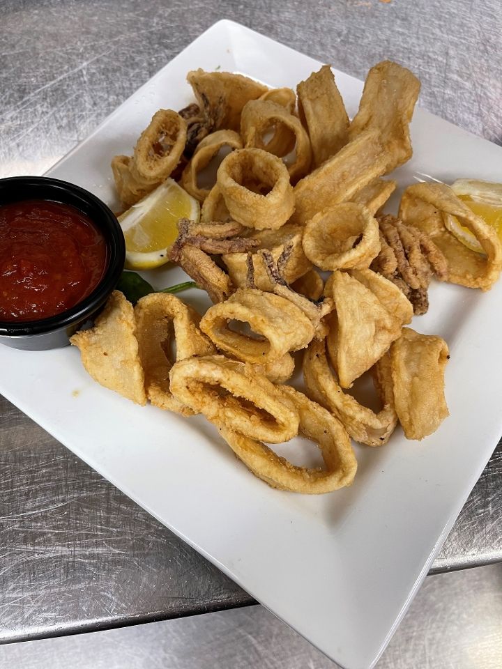 Arysley town blvd - SAUSAGE PEPPERS & ONIONS