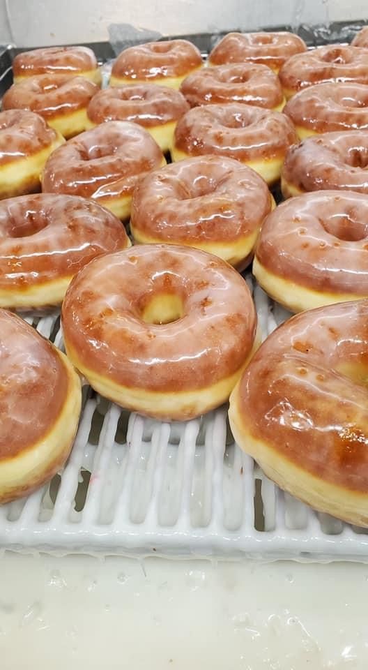 The Sweet Spot O'Fallon - Half Dozen Donuts