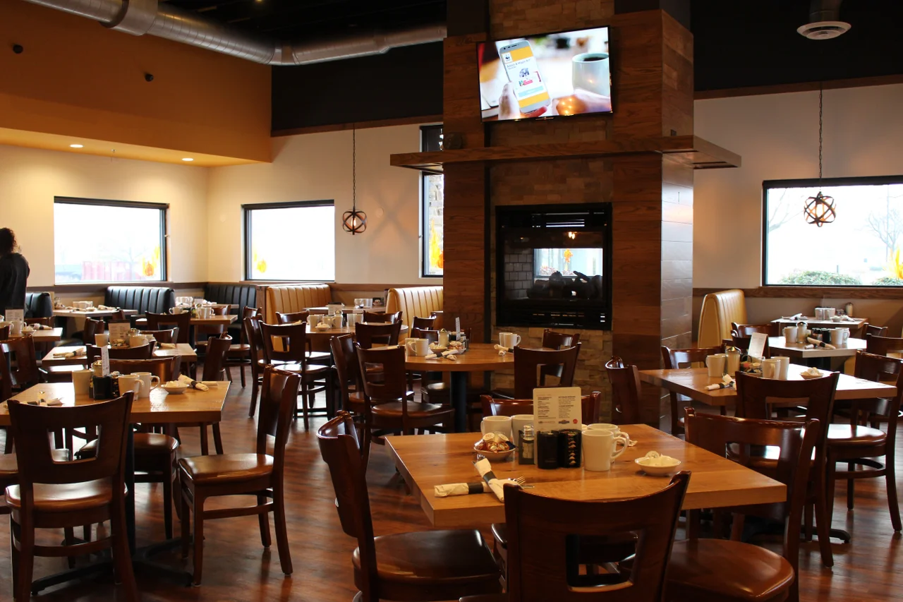 Alexanders Cafe - BLT Club