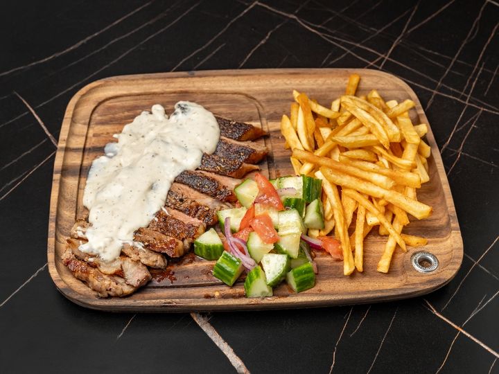 The Rabbit Hole - Burgers & Wings Rabbit Hole - Franks - Chili Cheesy