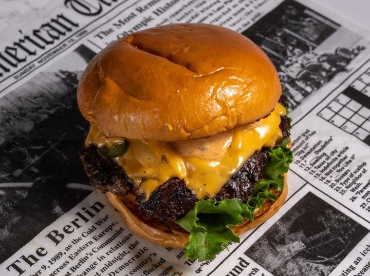 4760 Preston Road - 7UP Can