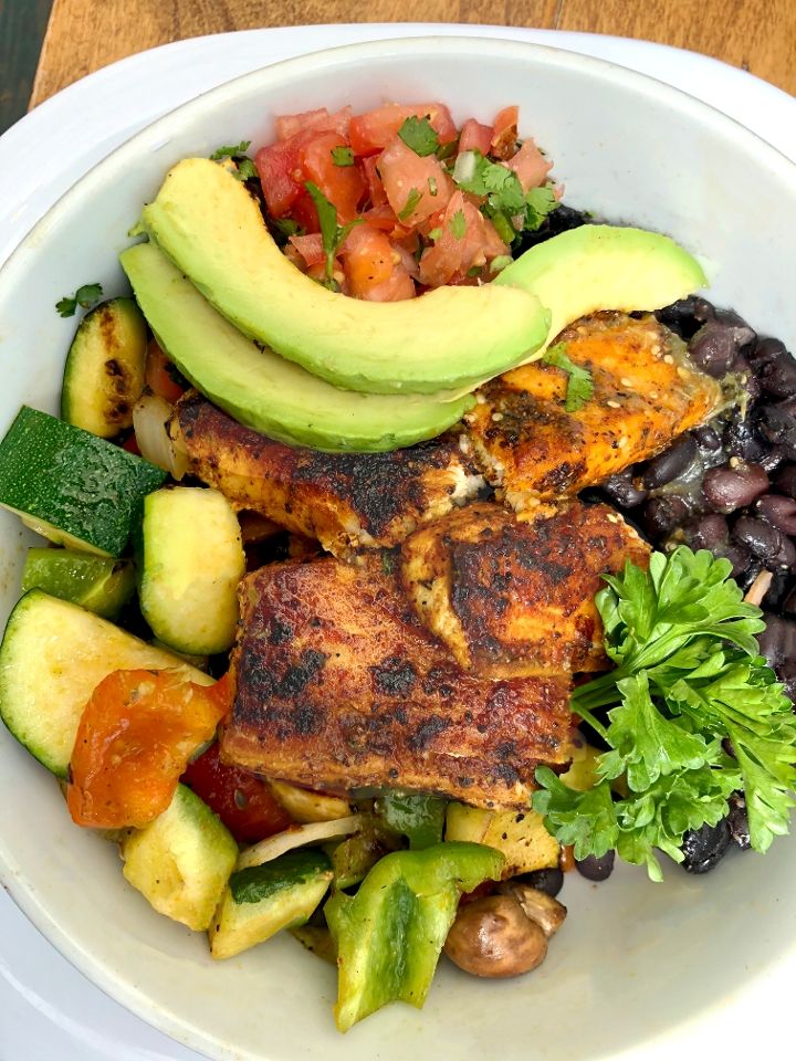 2800 Newport Boulevard - RW Chingolingas