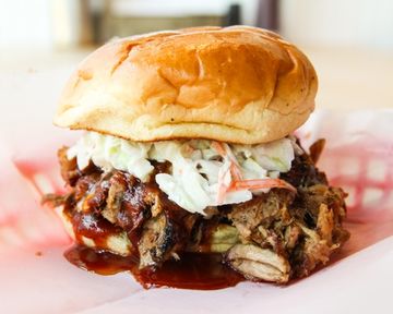 Eli's BBQ Riverside - Mtn Dew