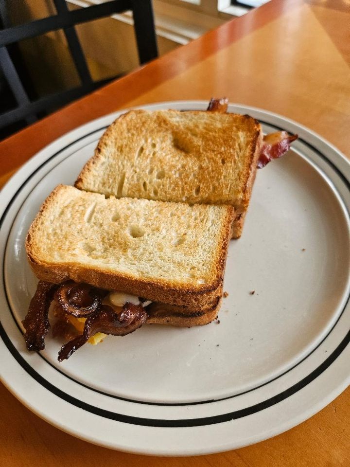 Sippin Cow Cafe - Kaci Hollingsworth 1.8.25