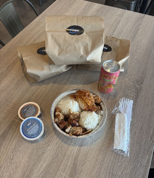 Blue Diamond & Decatur - Feeds 10-12 Adults