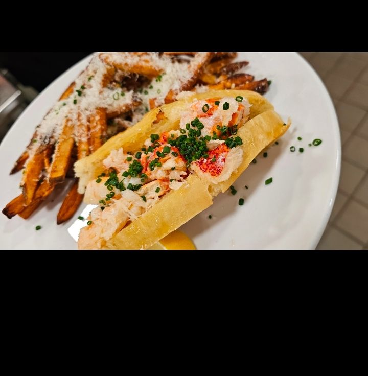 Latitude 44 - Apple Cheesecake