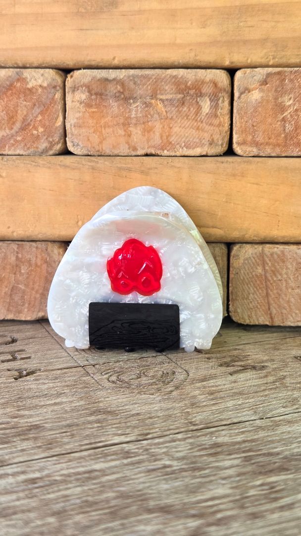 Beer Lab HI Beretania - Mini Onigiri Hair Claw