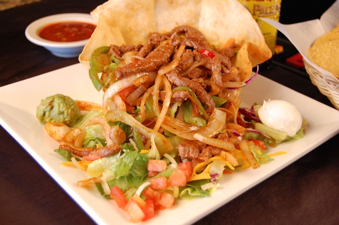 La Ruleta Mexican Restaurant 1931 broadway ave - POLLO ASADO
