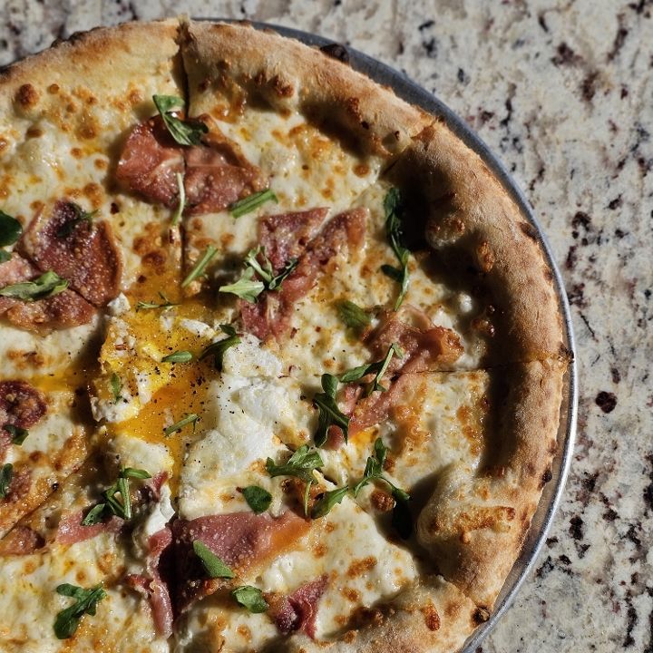 Heist Brewery and Barrel Arts / Livy's Neapolitan Pizza | Toast