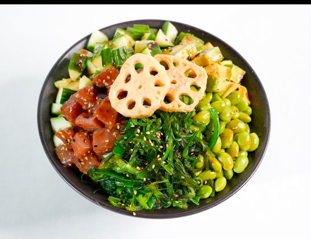 Uchi ramen &Tea2 508 East Southway Boulevard - SPICY TUNA ROLL