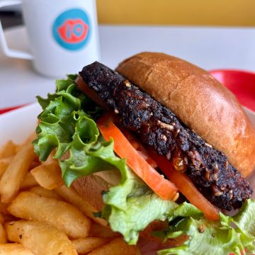 Island Queen | Toast