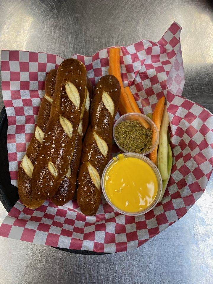 Romeoville, IL 60446 - Kick Off Specialty Salad