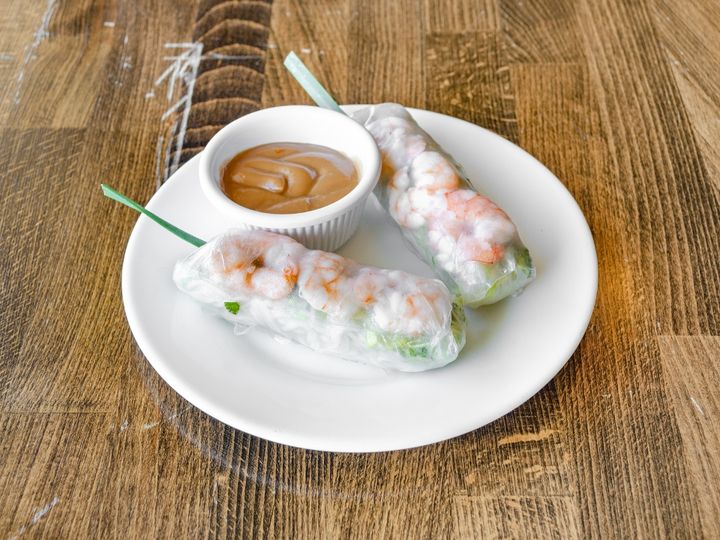 The Rolling Spring Roll - Commack 6120 Jericho Tpke - Spring Rolls (4)