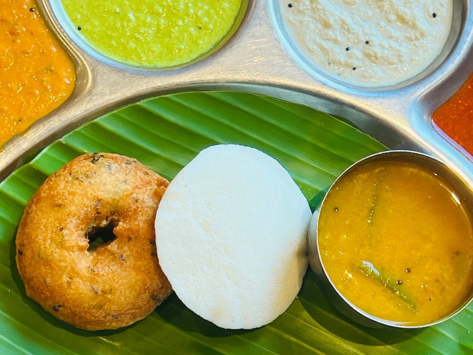 SARAVANAA BHAVAN - EDISON - To.go-Masala Milk
