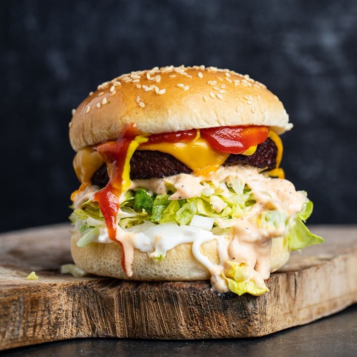 Juicy J’s Smoked Burgers - Firehouse Burger “Turn up, the heat!” 🔥