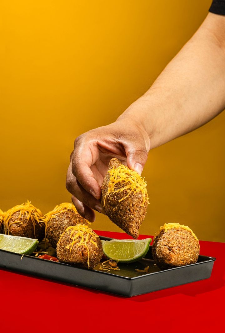 Los Munchies - 42nd Street | Toast