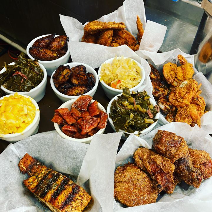 Food Geeks eatery Waxhaw NC - Red Hook Fried Fish Sandwich