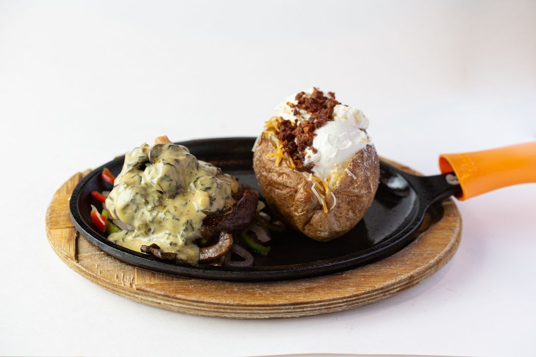 Smyrna Legends Steakhouse 1918 Almaville Rd | Toast