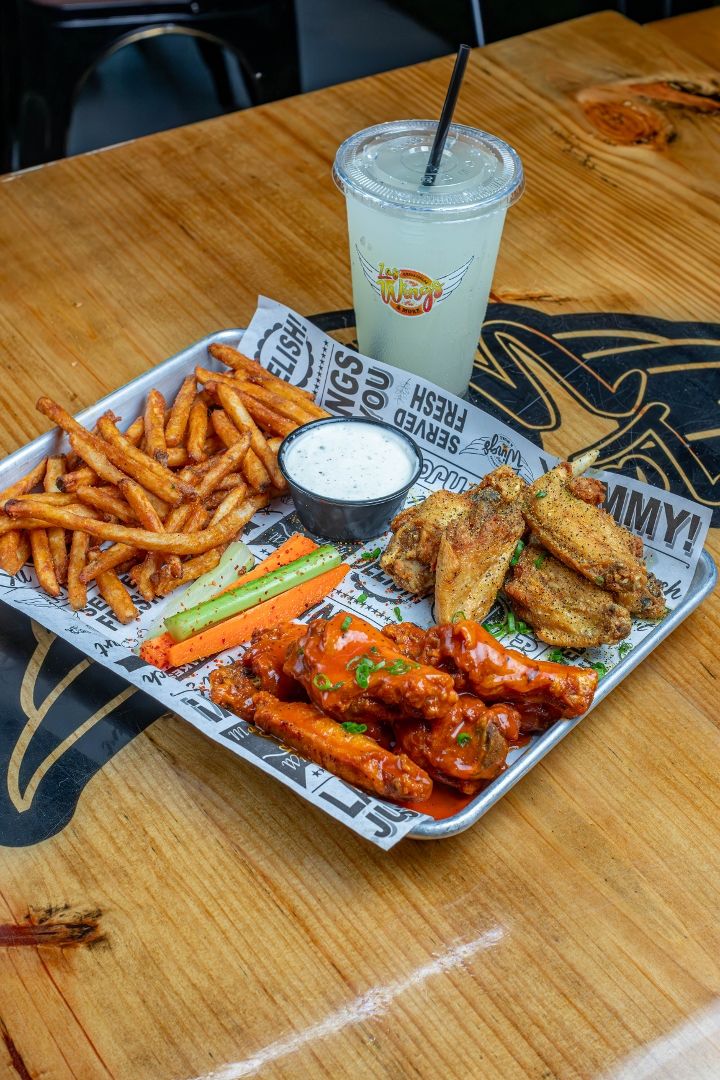 Las Wings McAllen 2315 Harvey St | Toast