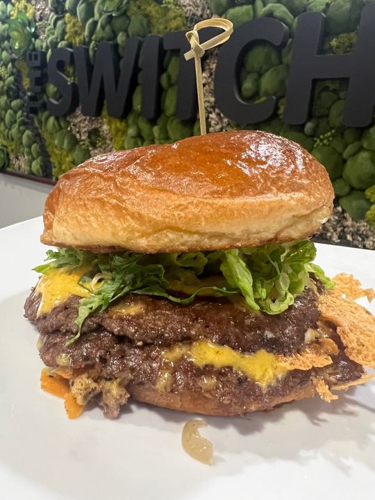 The Switch SLO - Celsius White Peach