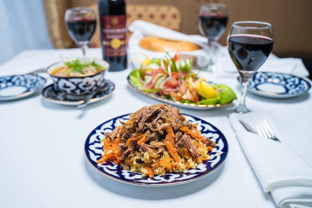 Rus Uz - Alexandria | Toast