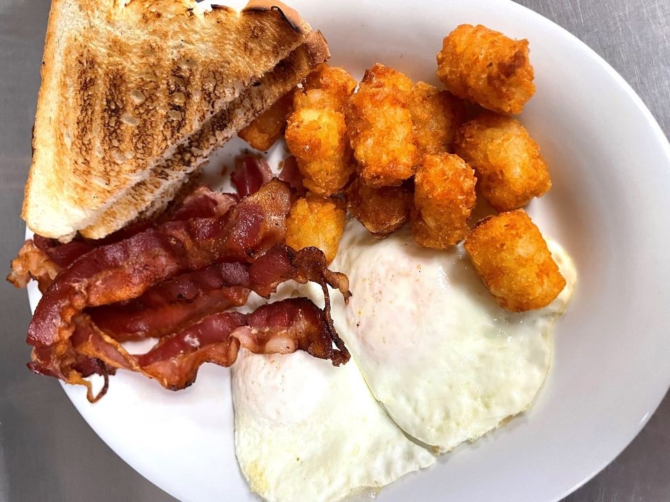 1110 Broadway - 3 Egg Omelet*