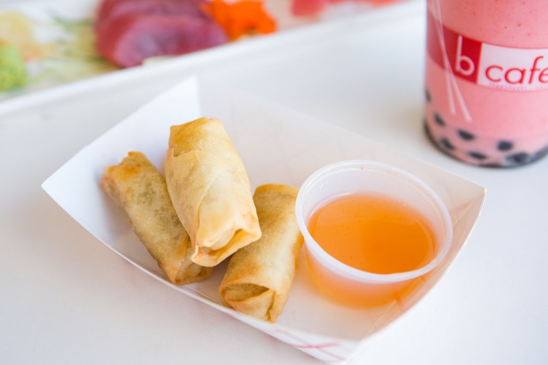 B Cafe - Spicy Hamachi Maki