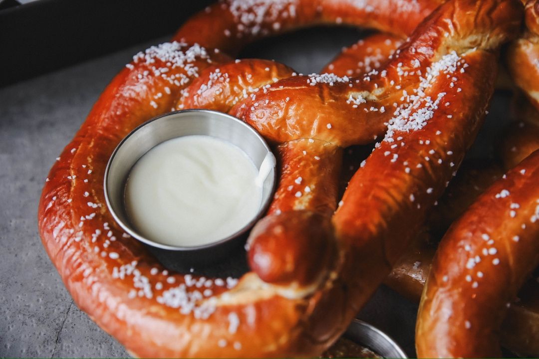 THE HALL ON OCCIDENTAL | Toast