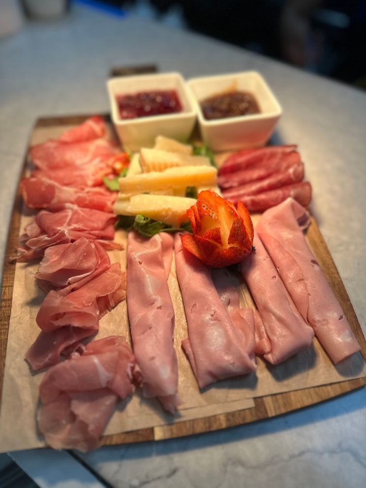 Sette Wood Burning Bistro | Toast