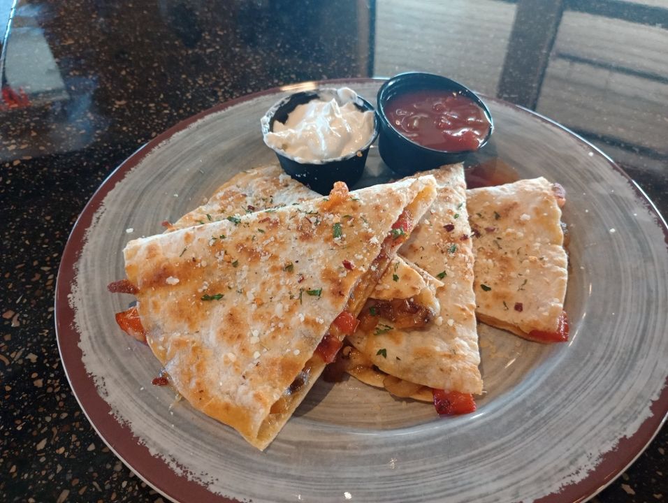 Mulligans at the Bluffs - Chicken Veg Soup