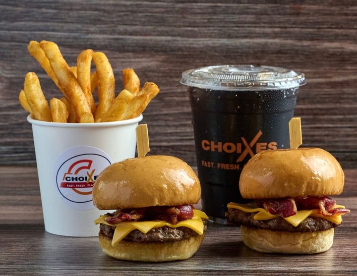 8201 Woodward Ave - Turkey Burger (2 sliders +Drink+ Fries)