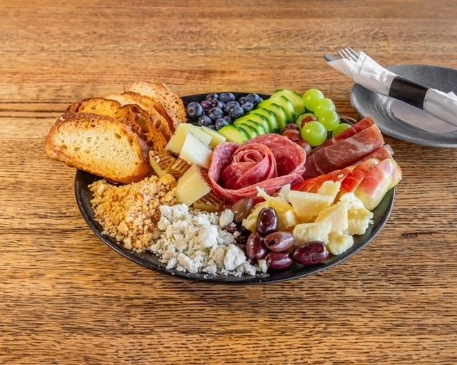 100 Lots Kitchen + Bar 74 West Central Avenue - Peaches with Vanilla