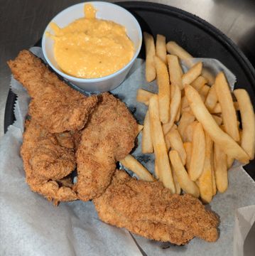 Hardware House - Catfish Dinner