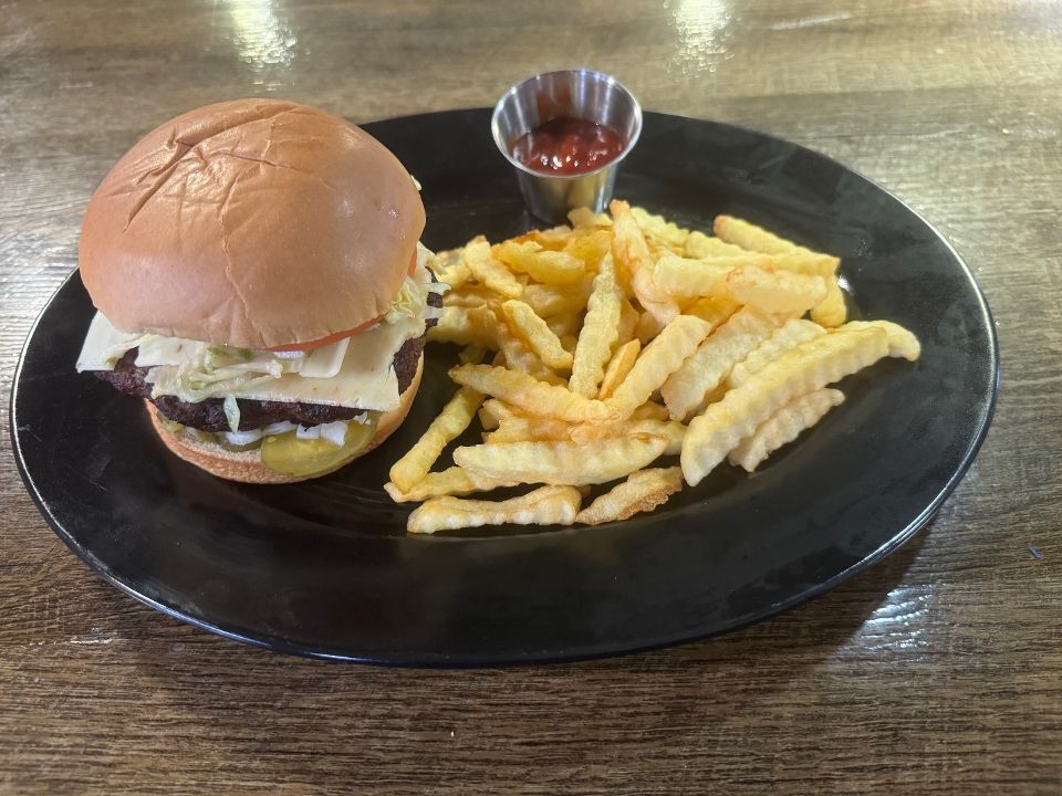3826 Hamburg Pike Suite A - * The Stang Burger