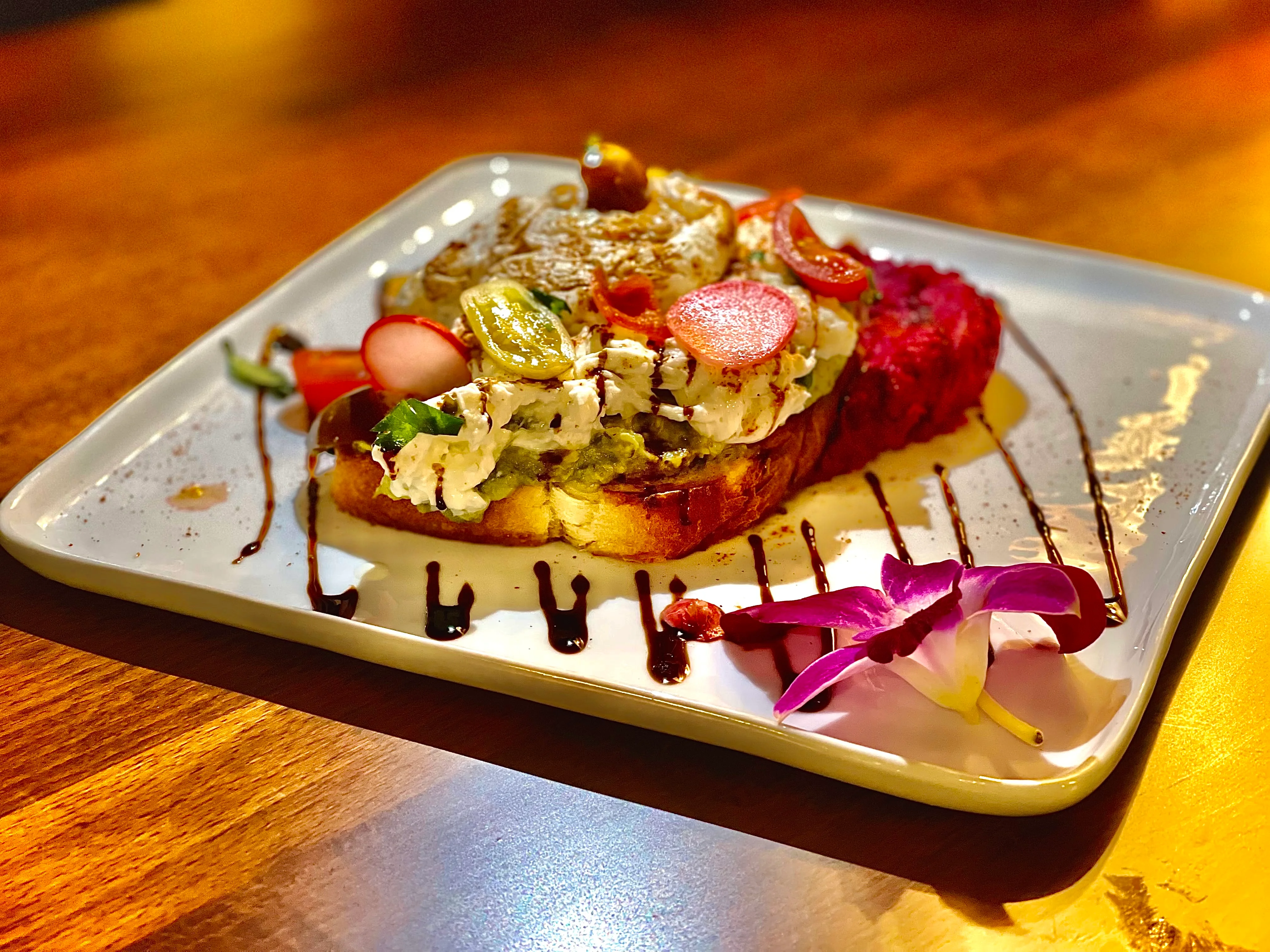 Brunch Room Bistro