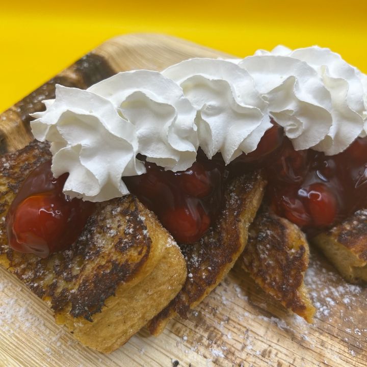 Scaturo's Baking Company and Cafe - Caramel Cinnamon Chip Pancakes