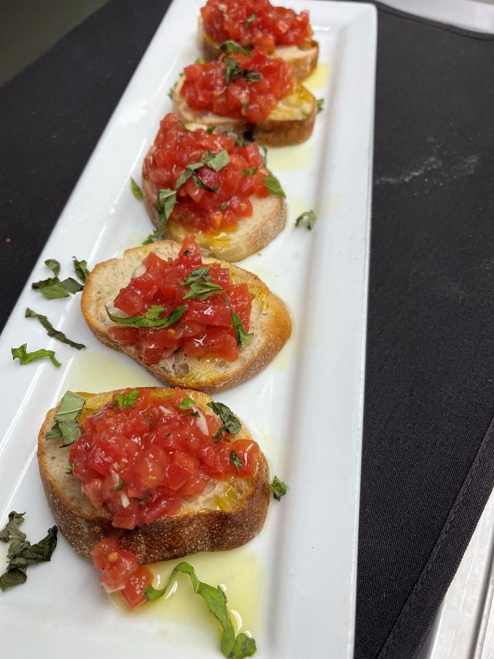 PORTOFINOS ITALIAN RESTAURANT | Toast